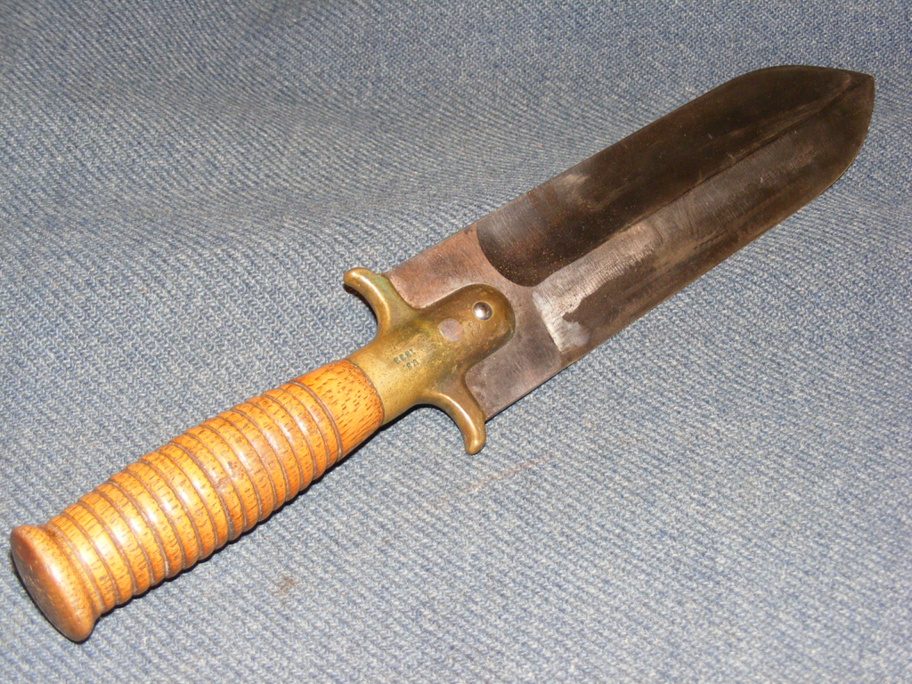 M1892 US Entrenching Knife. Very Rare. Only 500 were manufactured ...